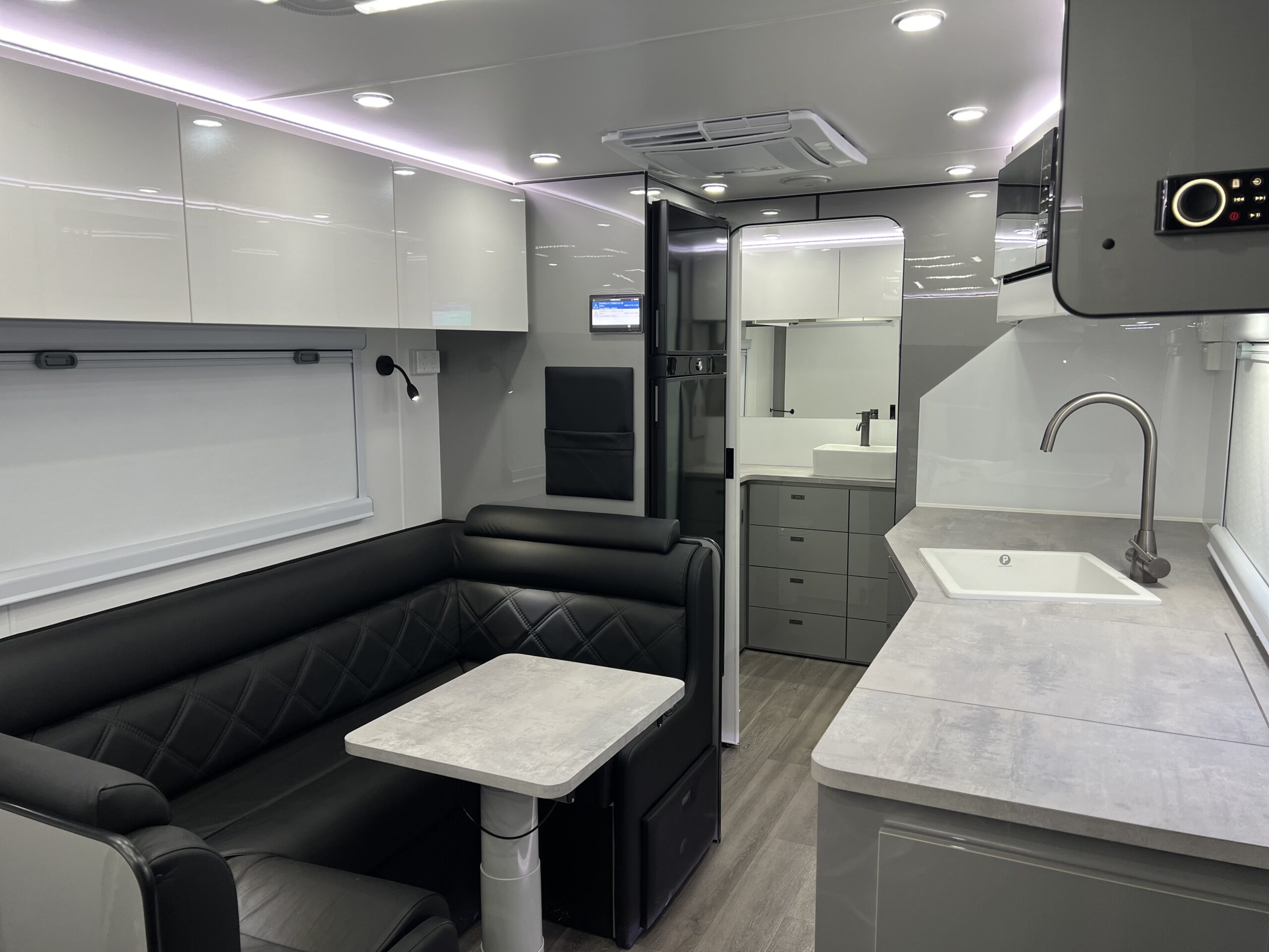 2025 Highclere Grand Explorer Sanctuary – Revolution Caravans